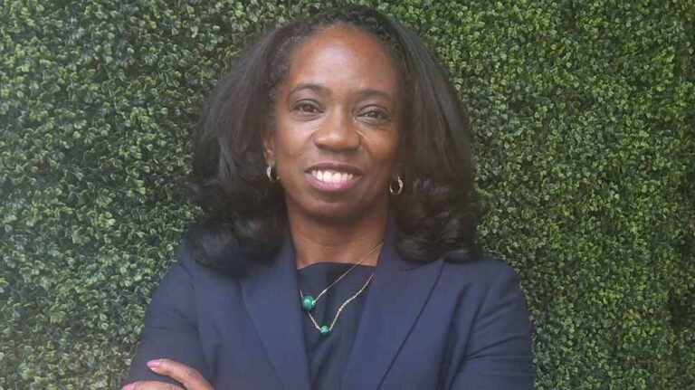 Gwen Keyes Fleming Net Worth 2024 - Husband, Age, Height, Professional ...