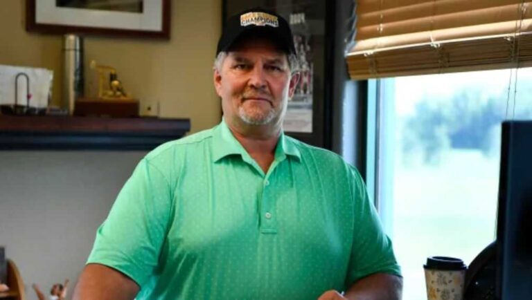 Martin Lind Net Worth 2024 - Wife, Age, Height, Professional Life and more