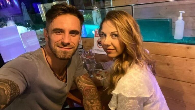 Joseph Whelan Singer Net Worth 2024 - Wife, Age, Height, Professional ...